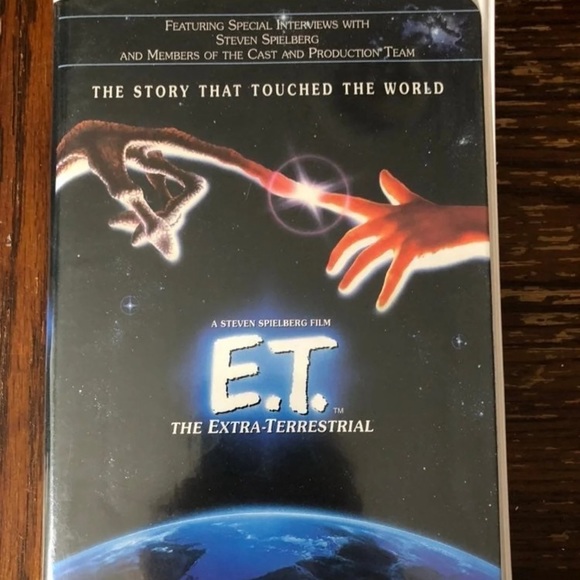 E.T. | Media | Rare Vhs Tape Et Number 82864 Clamshell | Poshmark